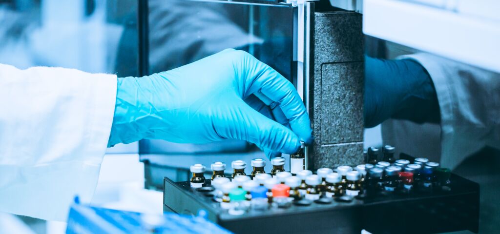 Peptide Design and Synthesis under GMP Conditions – Intavis Peptide ...